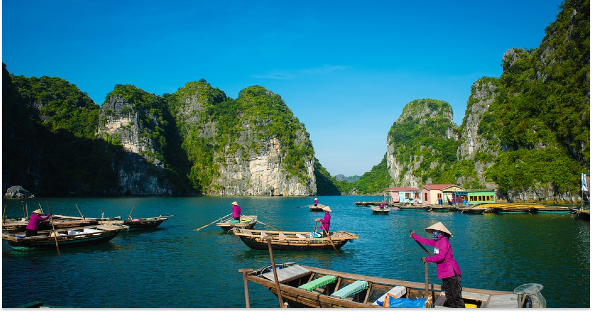 Ha Long Bay Travel Guide – Explore the Breathtaking Wonder of the World